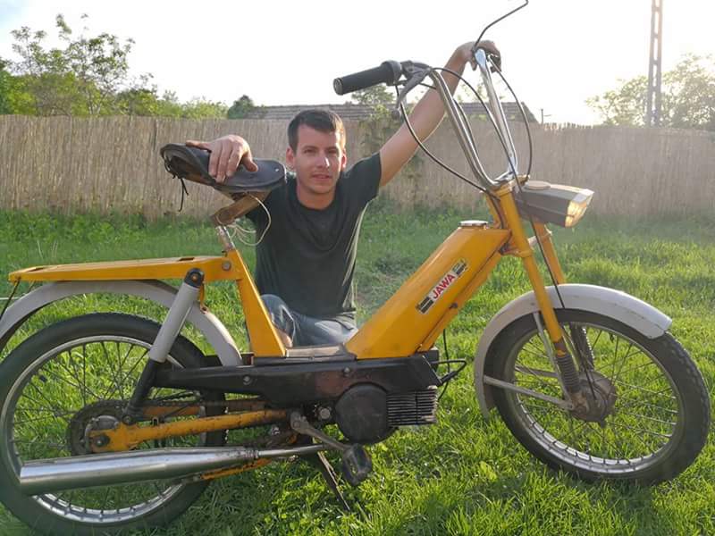 Bemutatkozik a Babetta Klub Hungary - Retrovasak.hu