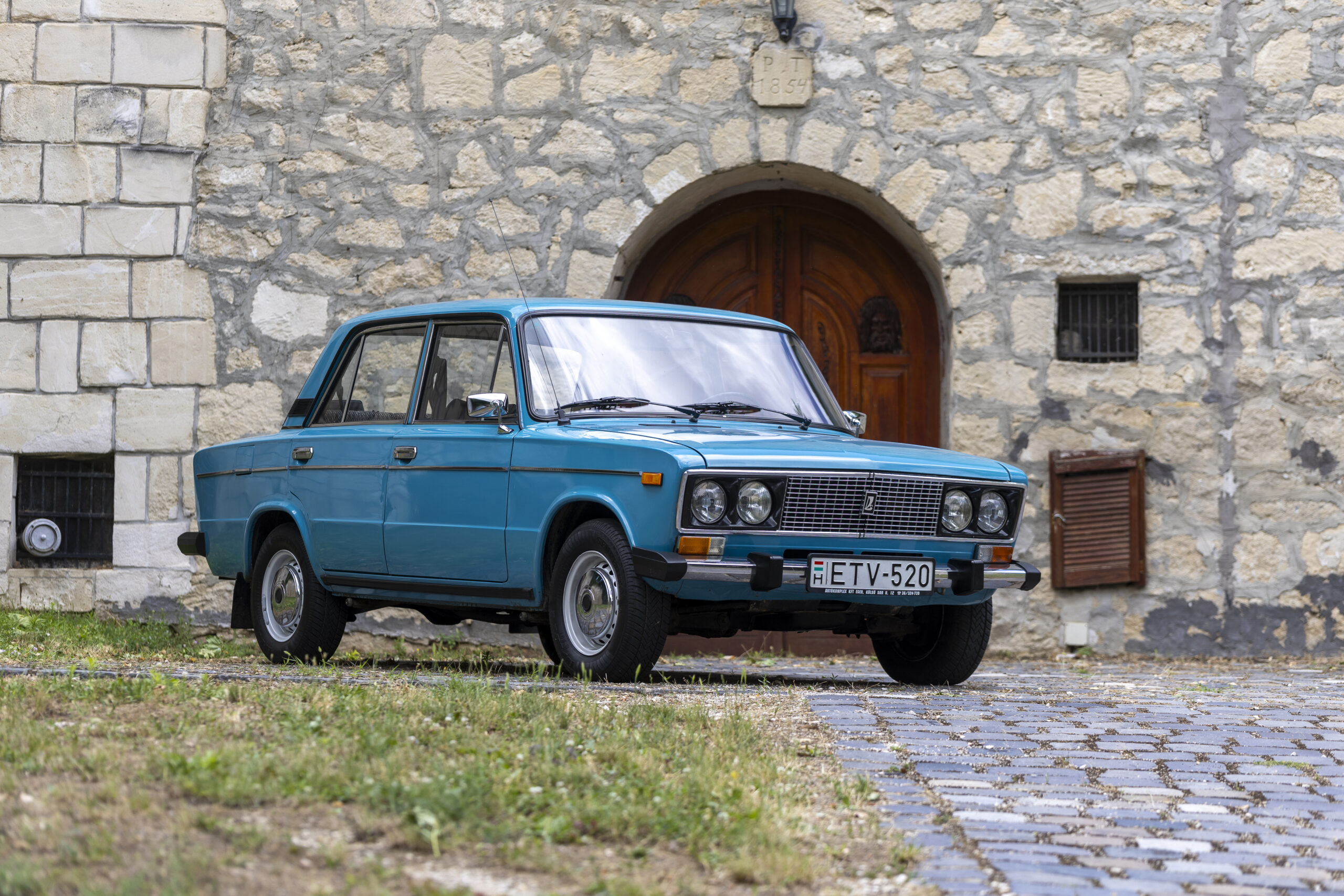 Lada 1500 – életérzés 5 percben (videó) - Retrovasak.hu